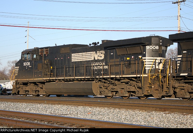 NS 9008